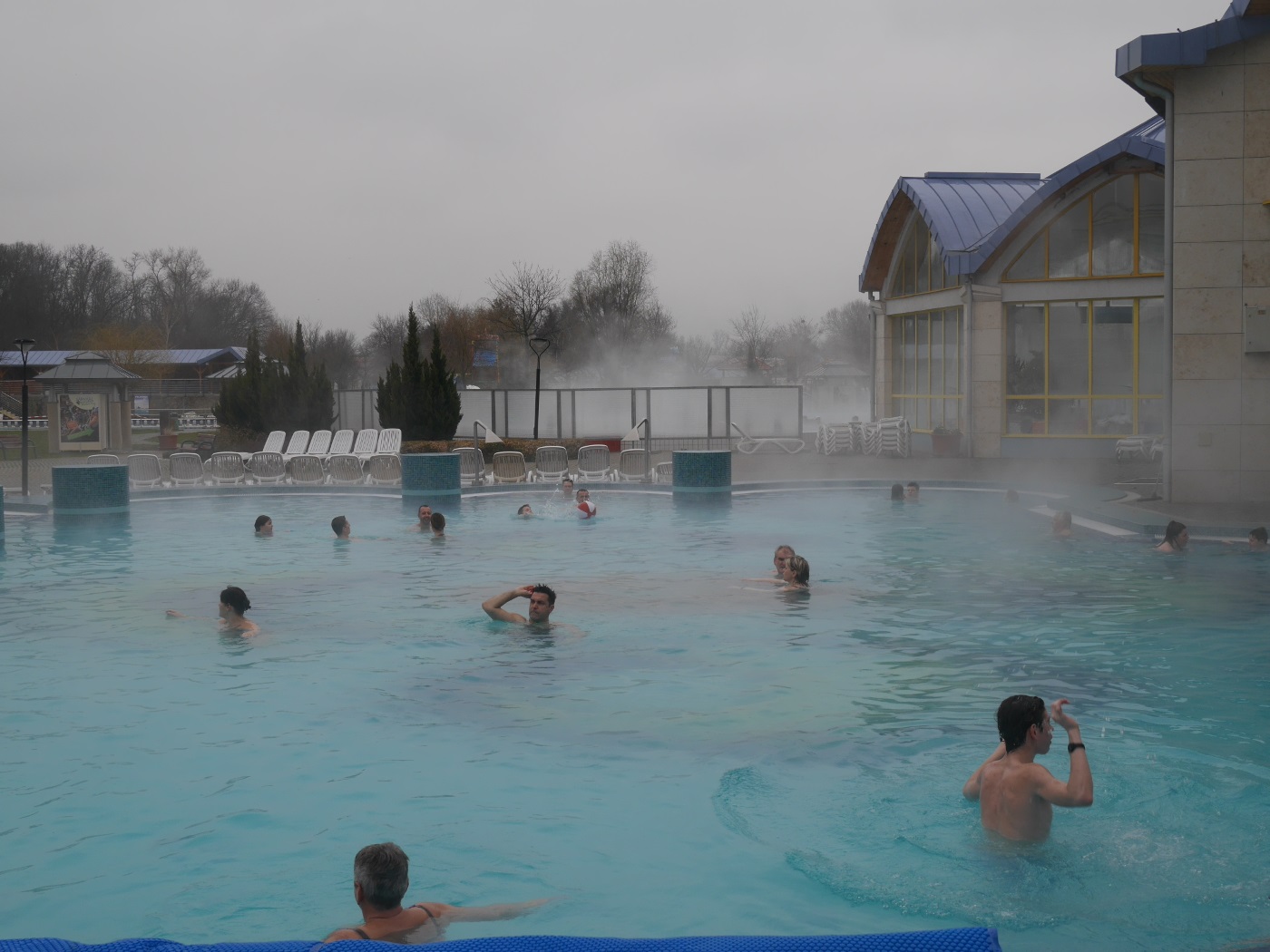 Thermalbad Sárvár: Qualität hat ihren (fairen) Preis | Ungarn-TV.com ...