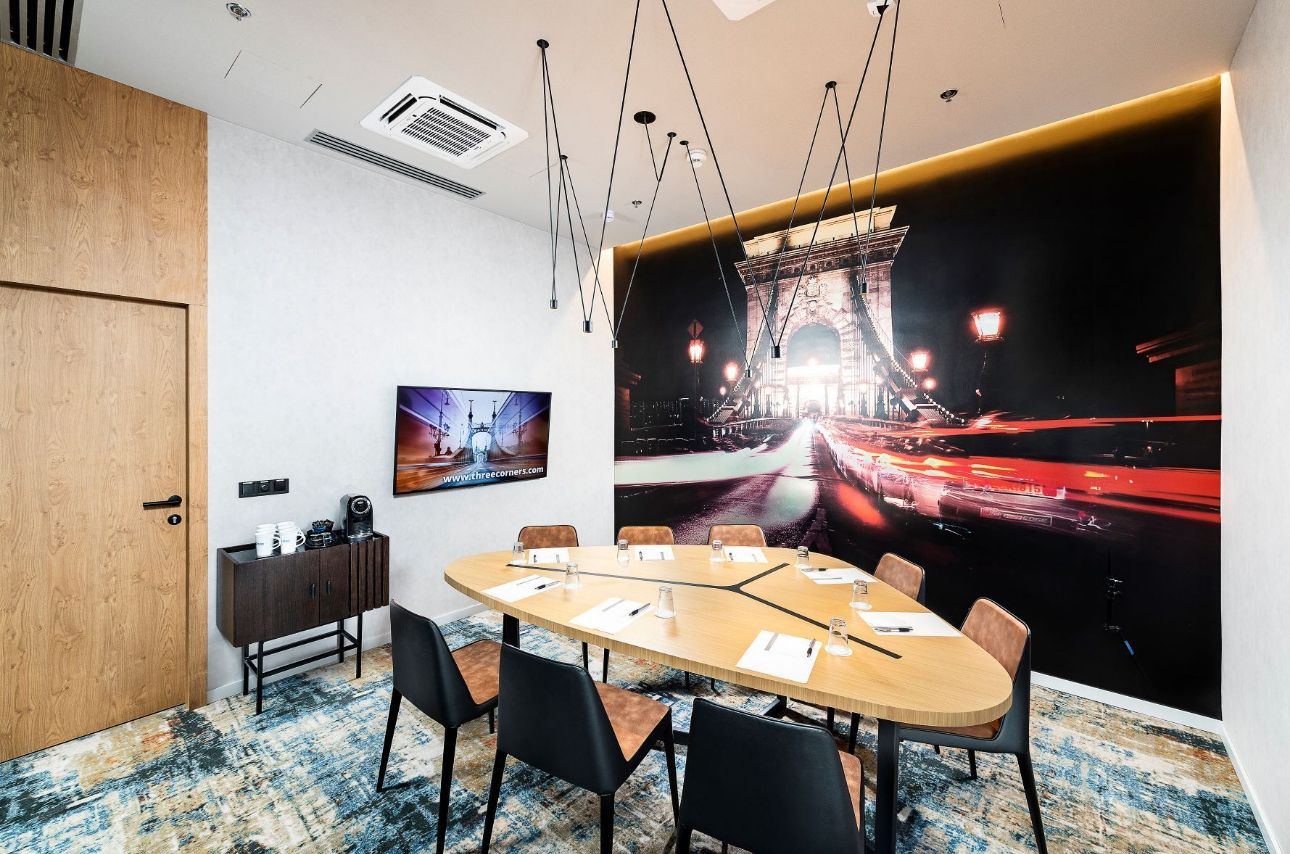 The Three Corners Downtown Edition in Budapest | Ungarn-TV.com ...